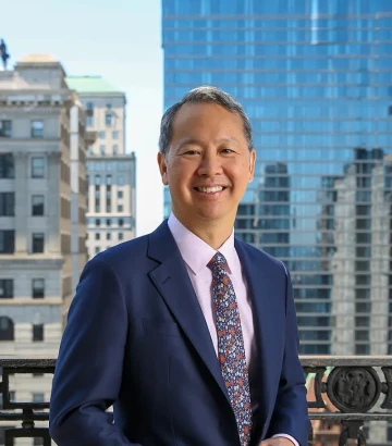 Dr. Adrian Lo in Philadelphia, Pennsylvania | labiaplastybeforeandafter.com