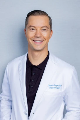 Austin Hayes, MD in Portland, Oregon | labiaplastybeforeandafter.com